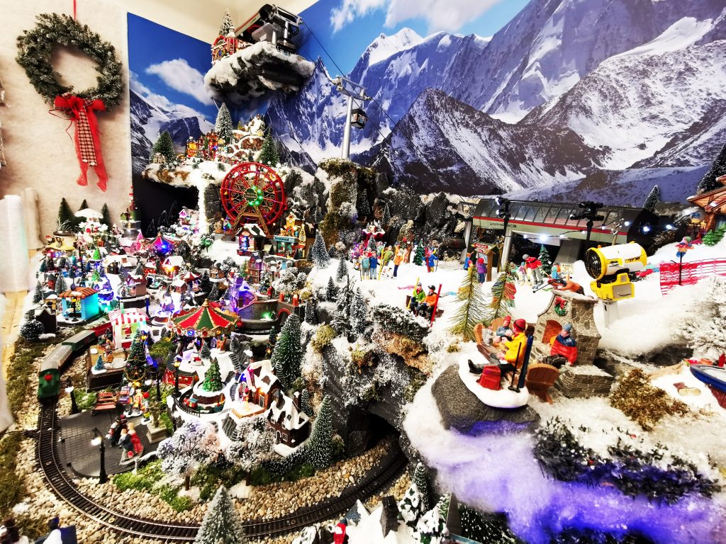 Karácsonyház Gödöllő – Információk – 2025 - Christmas FM